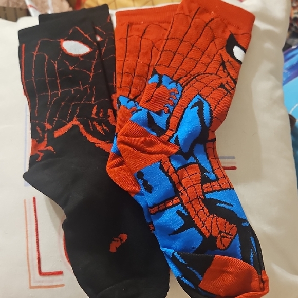 Marvel | Underwear & Socks | Marvel Spiderman Mens Socks Red Black And ...